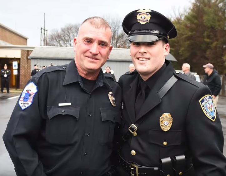 Cop Visibly Chokes Up Hearing Sons Voice On Other End Of Final Dispatch