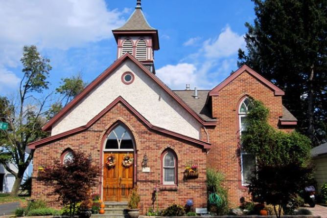 30 abandoned churches cleverly converted into beautiful homes