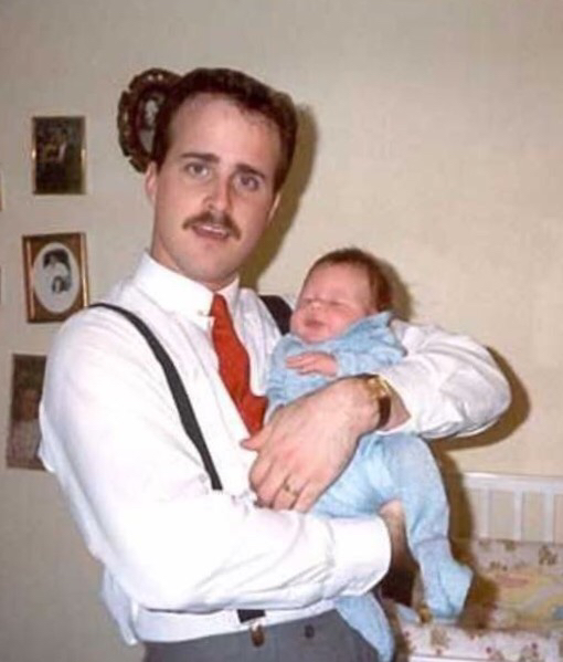 10+ people whose face doesn't match their age at all